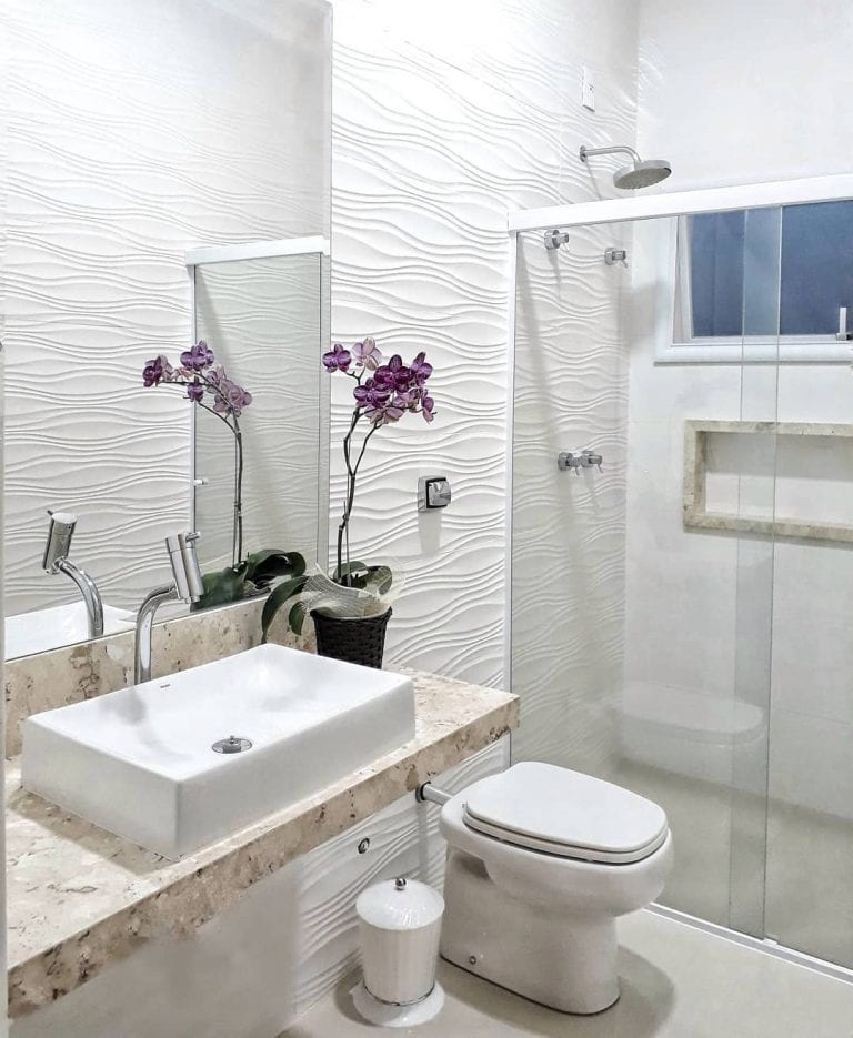 Banheiro branco: se inspire em 70+ decorações diferentes! - Dicas Decor