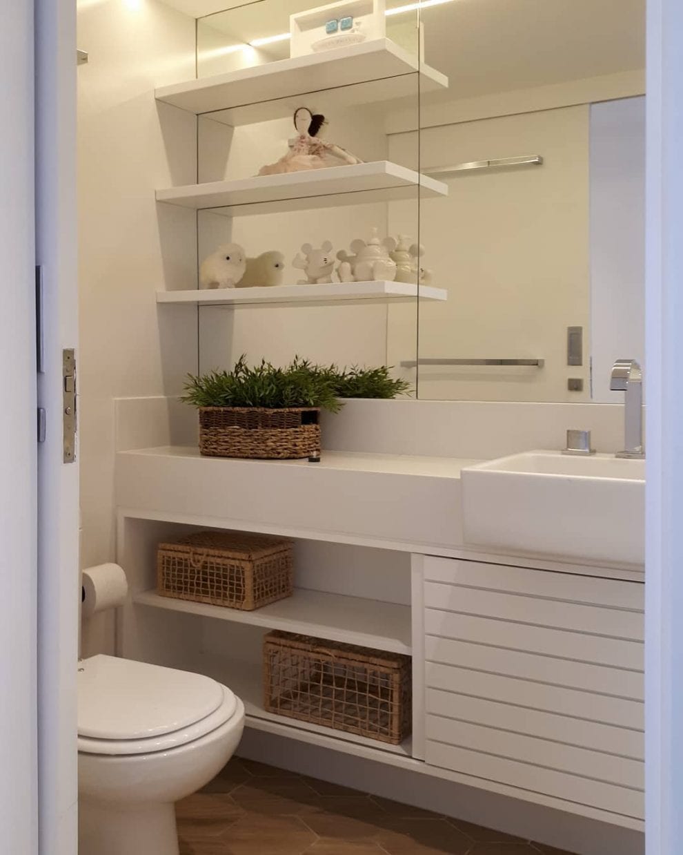 Banheiro branco: se inspire em 70+ decorações diferentes! - Dicas Decor