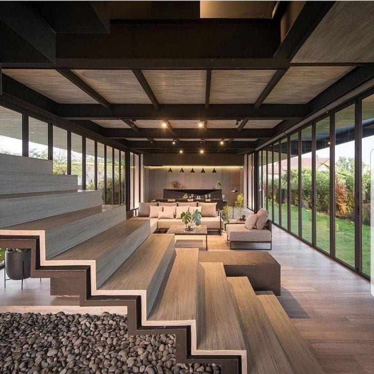 Sala com escada: 60 ideias e soluções incríveis! - Dicas Decor