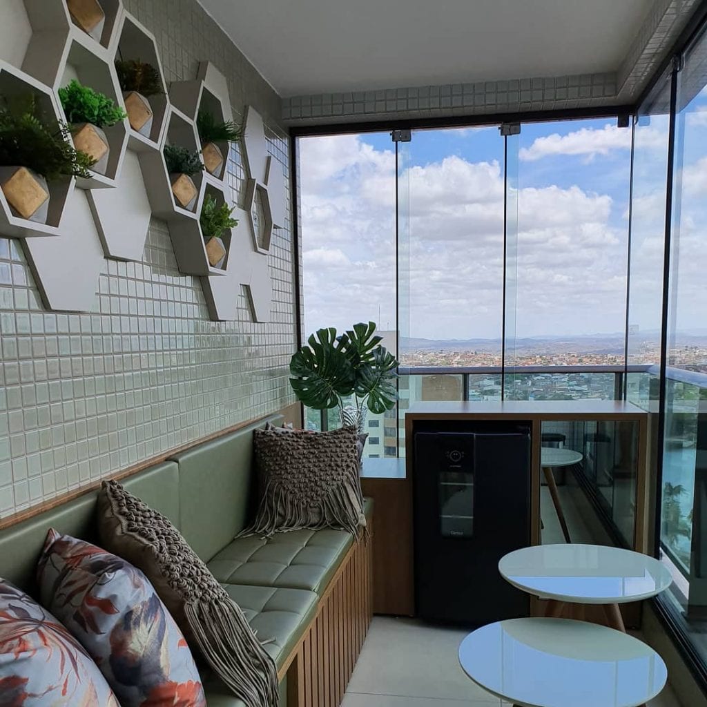 Varanda Pequena: Dicas e 40 imagens para te inspirar! - Dicas Decor