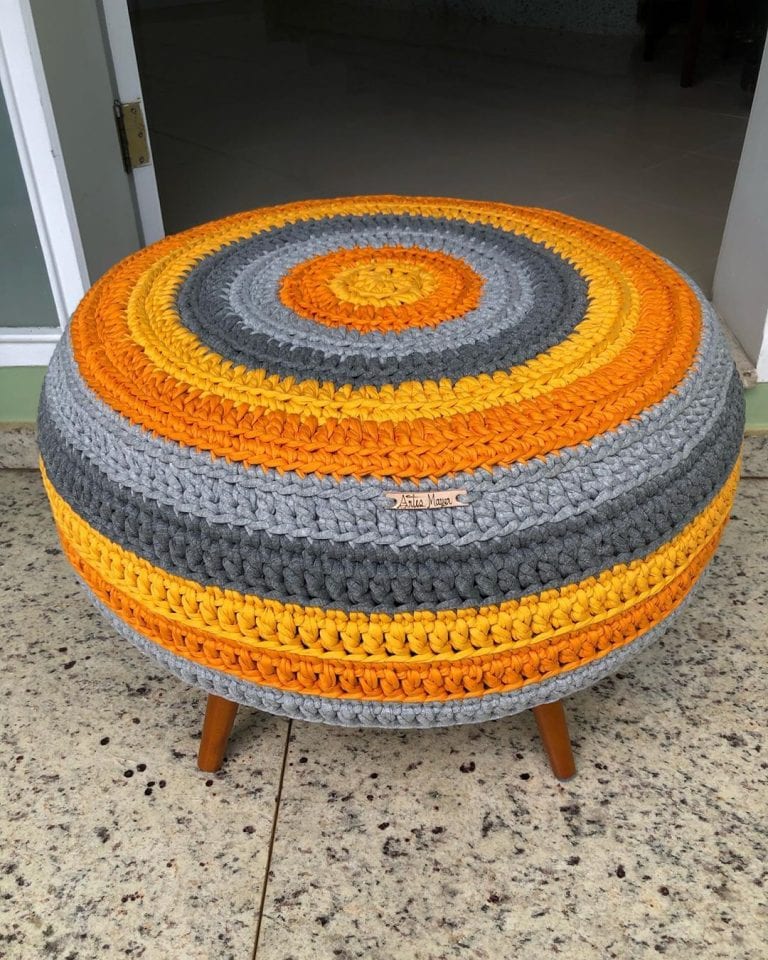 Puff de Crochê: tutoriais, como limpar e 45 modelos! - Dicas Decor