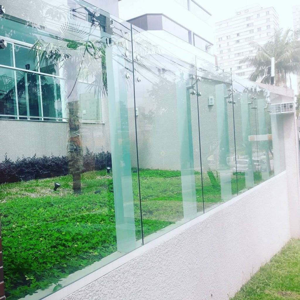 Muro de Vidro: 40 imagens para te inspirar! - Dicas Decor