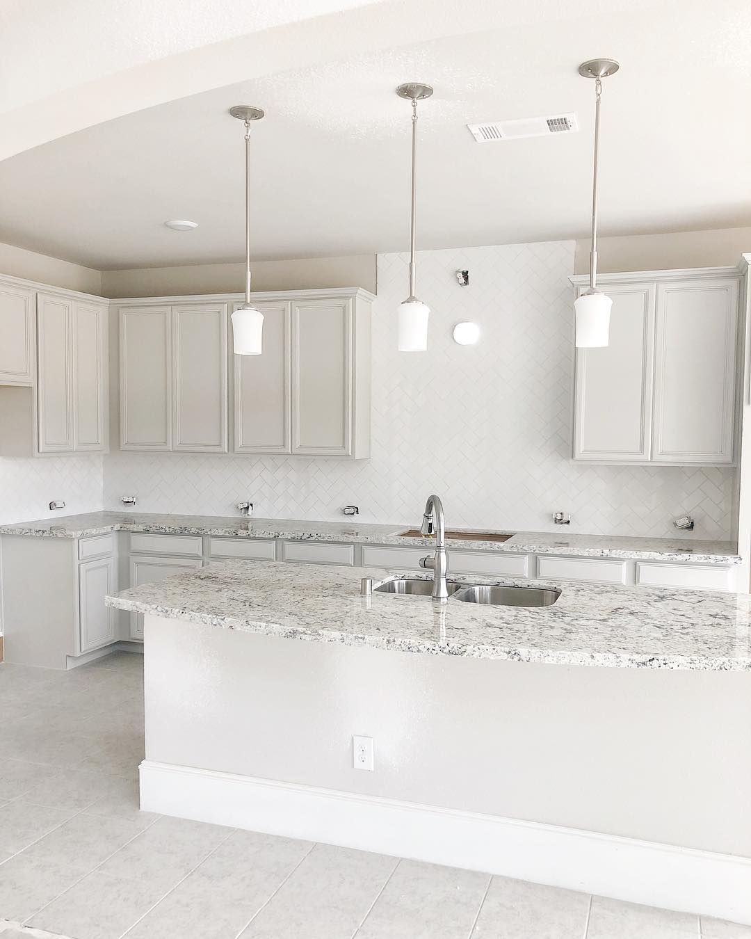 Granito Azul: Conheça os Tipos e 14 Lindas Inspirações - Dicas Decor